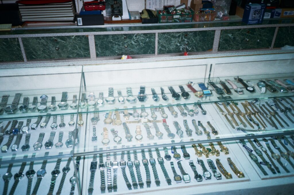 Look Up, Slow Down and Pause Here - with Jessica Heng - The Everyday Museum