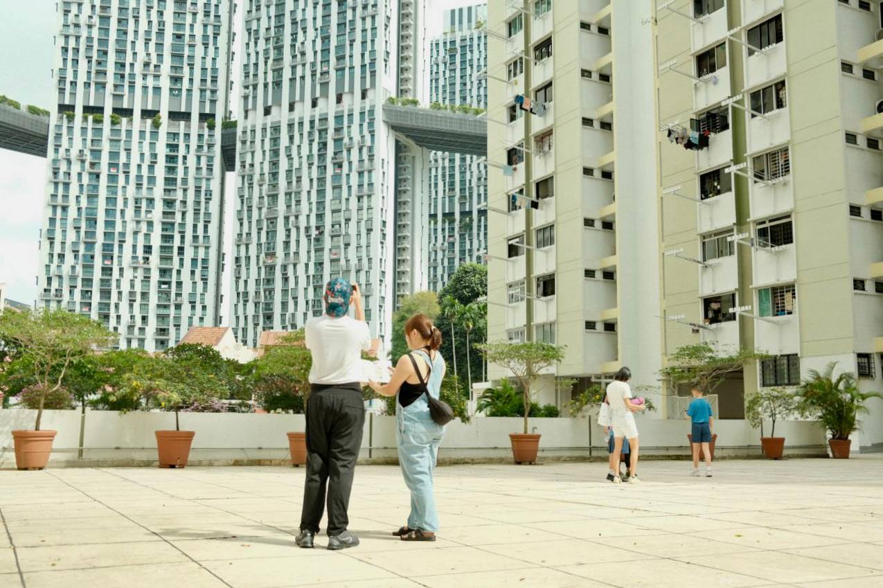 Look Up, Slow Down and Pause Here - with Jessica Heng - The Everyday Museum